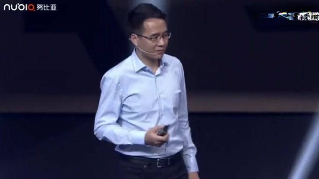 努比亚Z20:搭载背屏息屏显示AOD 双侧指纹识别电源键