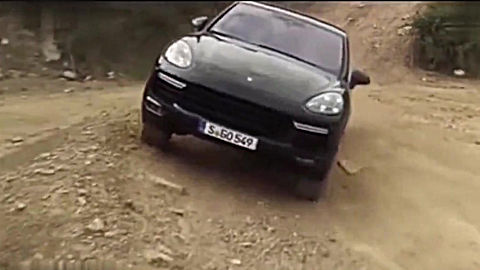 2016款保时捷卡宴vs宝马X6内外兼修的全能SUV