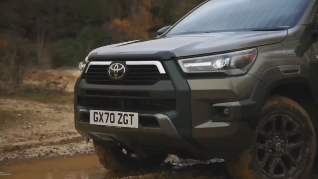 2022款丰田Hilux 越野王皮卡展示