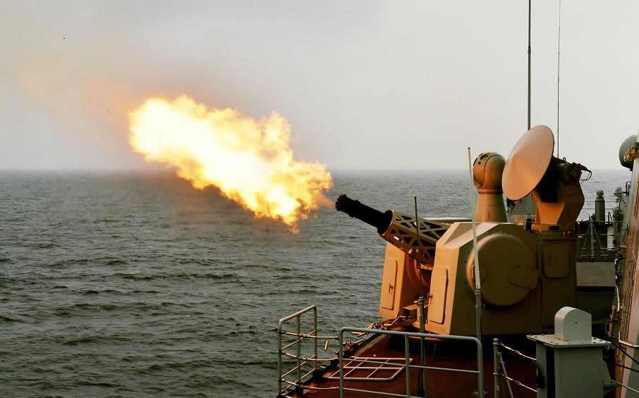 《红海行动》里中国军舰瞬间秒杀来袭火箭弹,现实中真的存在吗?