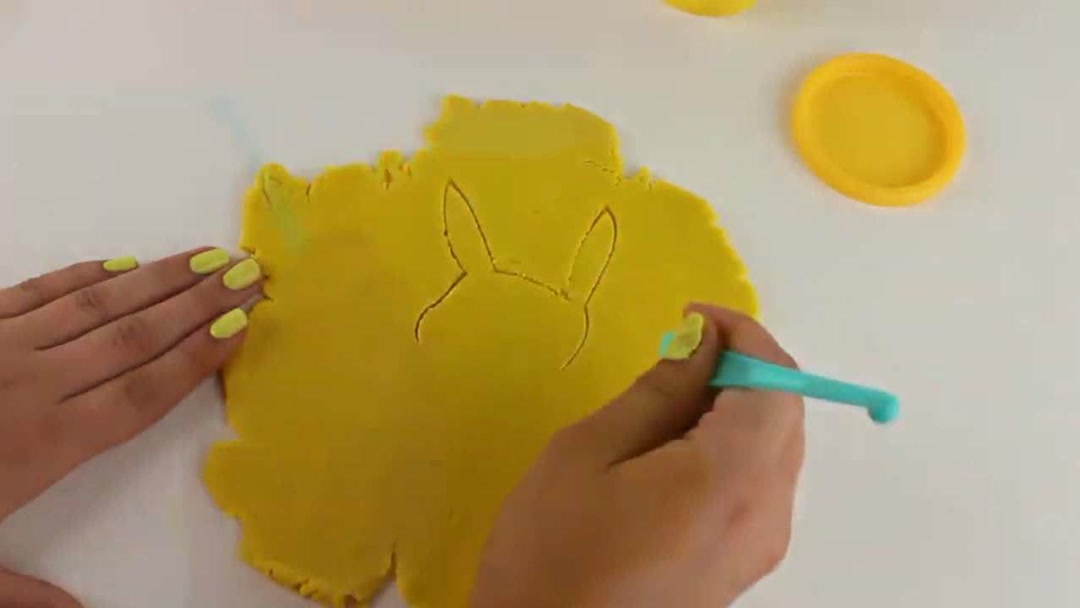 橡皮泥做出来的皮卡丘你觉得可爱吗?