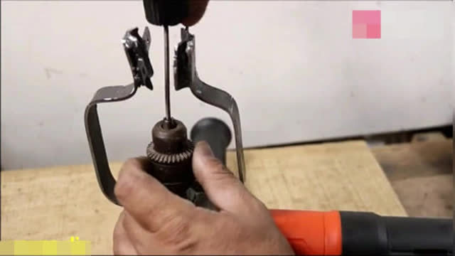 牛人师傅将角磨机改装,实用性太强了,我佩服的竖起了大拇指