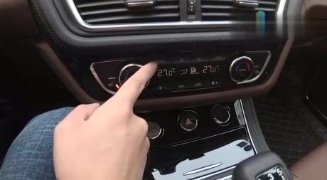 众泰T600运动版空调面板按键的说明