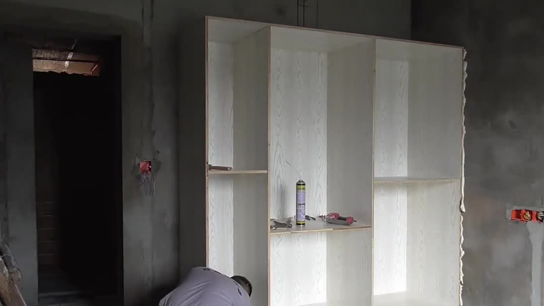 现场制作衣柜到安装成品 整体衣柜的做法