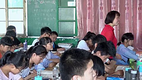 苏教版八年级语文 陋室铭 课堂实录 邓州市十林镇第二初级中学 王小倩