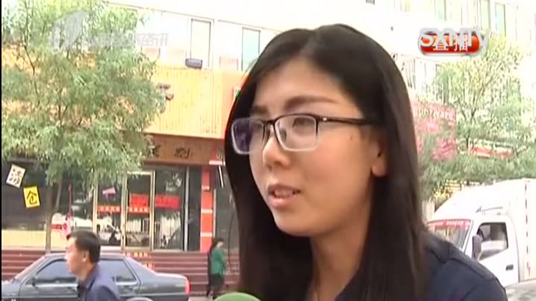 山东:医护全力抢救病患 监控记录温情一幕