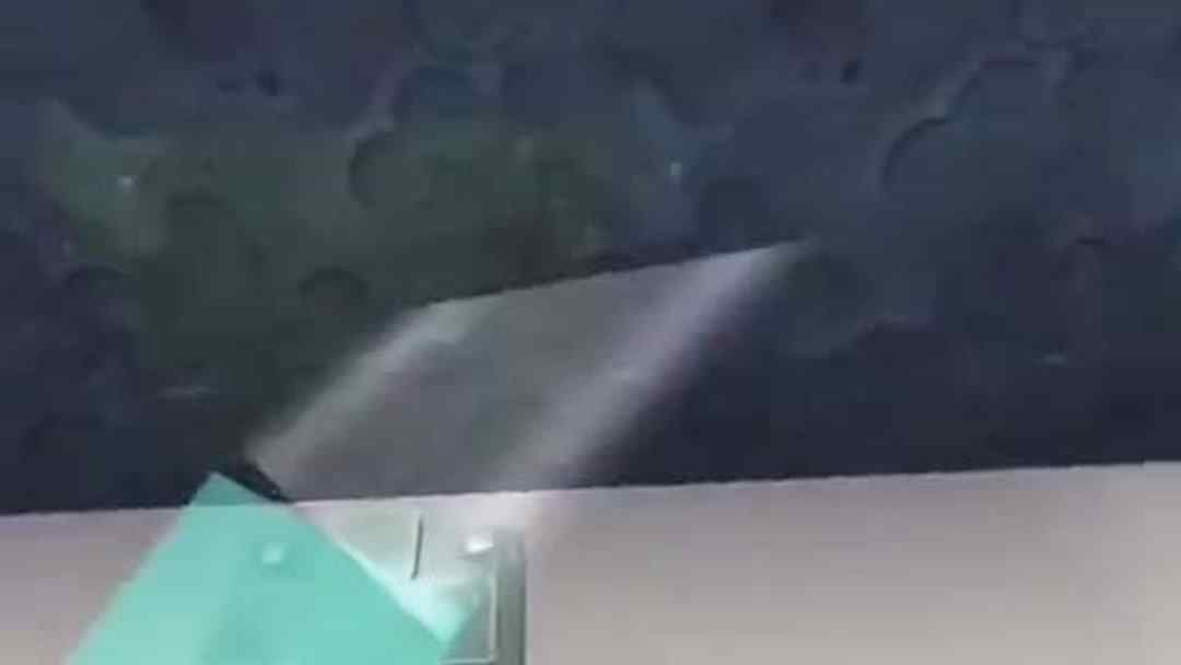 迷你世界之教你们怎么进商店