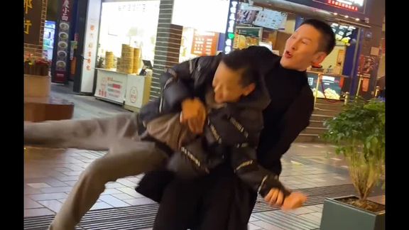 被玩坏的学生系列,你想象不到的Samba Roll哈哈哈