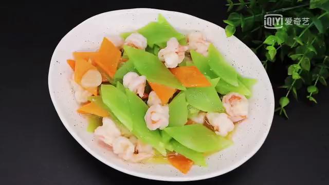家常菜菜谱教程,一看就会做 : 虾仁这么炒才嫩