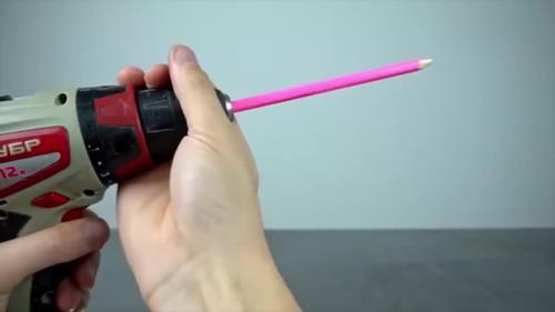 普通的手电钻,想不到还有这些用途,真是长见识了