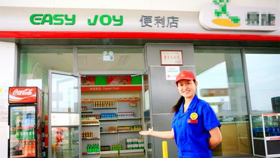 加油站旁边为什么一定会有便利店?看完才知道其中的猫腻