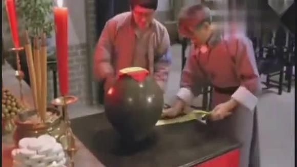 林正英把抓来的鬼用符镇住 林正英 鬼乃不祥之物