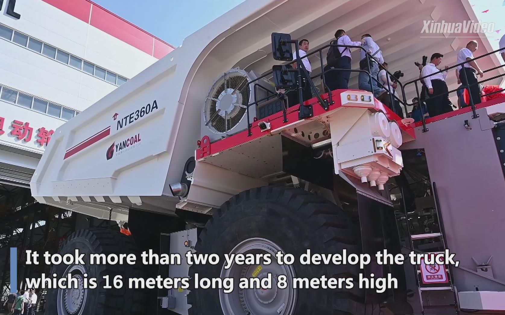 中国新型柴电矿用运输卡车下线(看上去真棒)