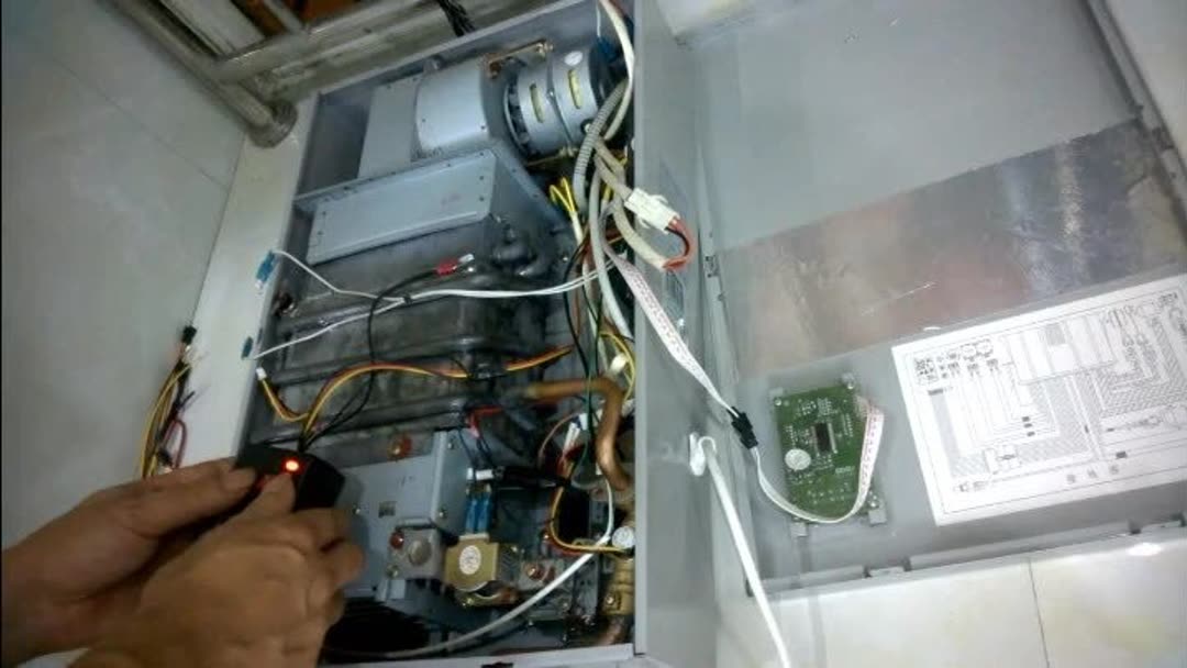 恒温燃气热水器维修教程视频第一集