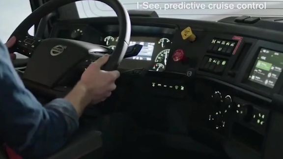 看到这些世界顶级重型卡车,才发现开卡车也是一种享受!