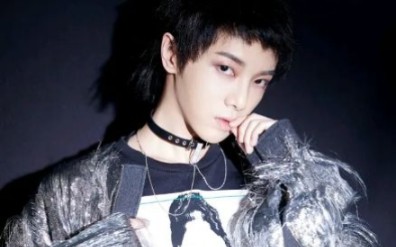 【华晨宇】2018年活动演出服饰集锦