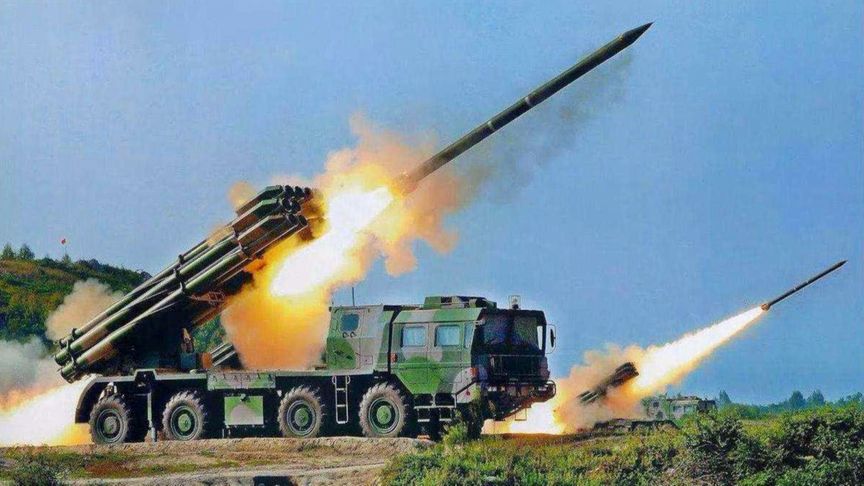 中国火箭炮射程480公里,比飞毛腿导弹还远,为何只出口不装备?