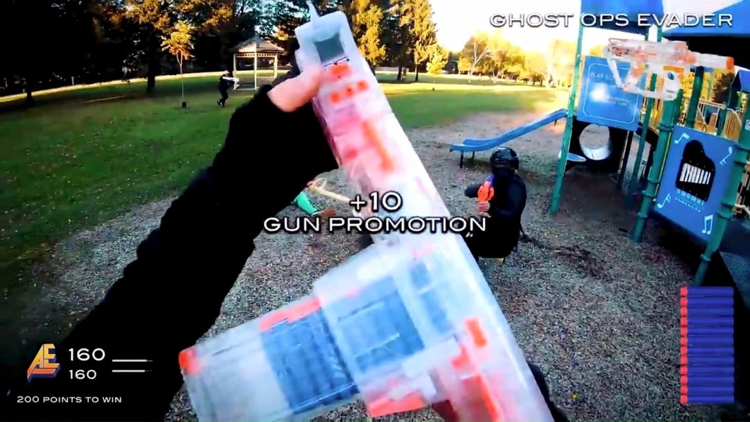 真人cs枪战 公园家庭玩具枪大作战,谁才是枪王之王