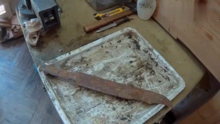 一把锈迹斑斑的钢刀,被牛人一番打磨,看到成品我彻底服了!