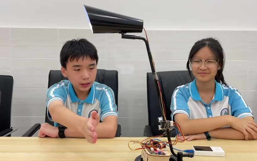 3.演示视频-基于Arduino人工智能护眼台灯