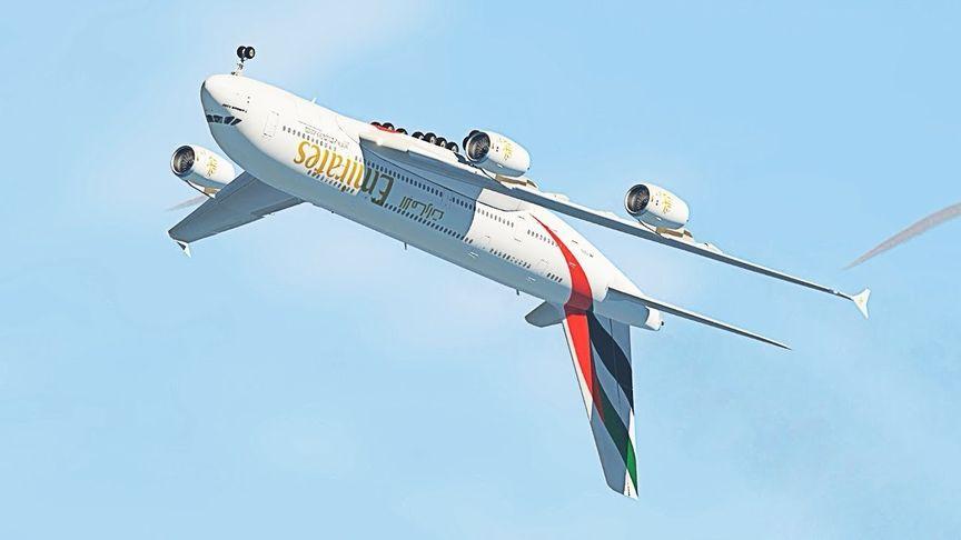 模拟:空客A380空中360度环路飞行