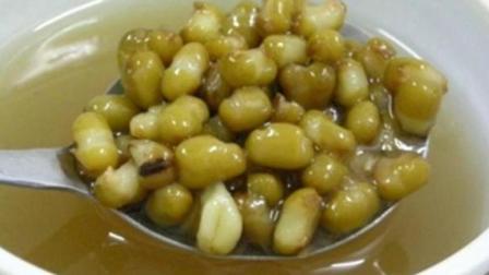 三伏天吃绿豆祛湿解暑,但奉劝这4类人,还是少吃点为妙