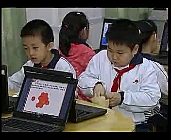 ...版小学数学二年级下册小小设计师-黄老师公开优质课(配视频课件教案)