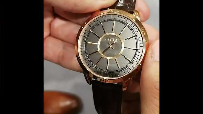 飞亚达“沐杨计时”君王剑系列“亚瑟王”腕表