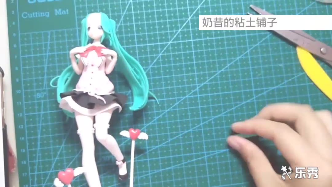 【奶昔】超轻粘土初音手办制作,有头发过程√
