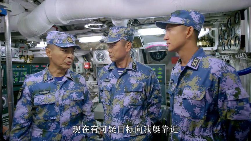 深海:潜艇螺旋桨被渔网缠住,导致潜艇被敌军发现,情况十分危急