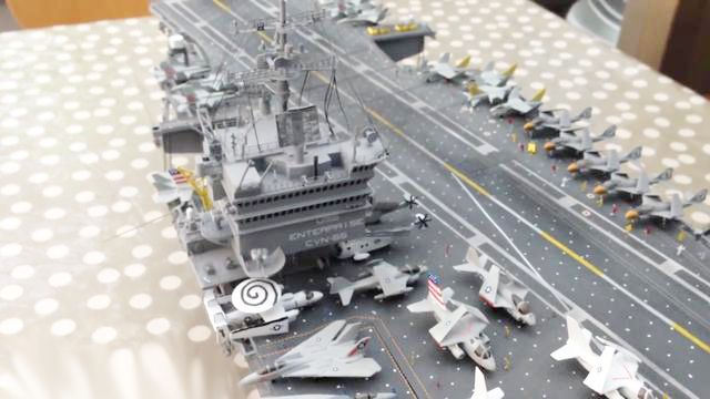企业号 CVN-65 航母模型