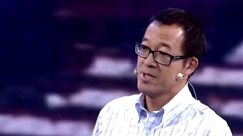 俞敏洪励志演讲《摆脱恐惧》,感动了无数人,我们应该自信