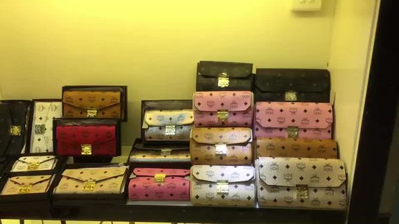 MCM钱包集合 +主页微信