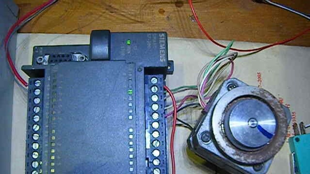 西门子S7-200 PLC 步进电机实验