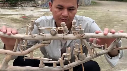 农村大哥纯手工制作的打工木偶,简直太神奇了