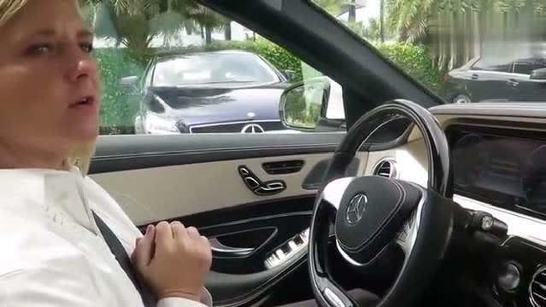 扳一下奔驰s级的换挡杆,我才知道什么叫顶级豪车