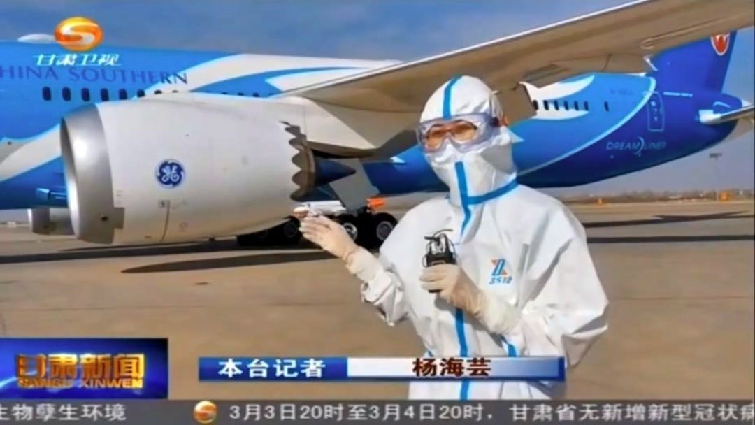 从伊朗回国的163名中国公民乘第二架包机抵达兰州,已集中留观!