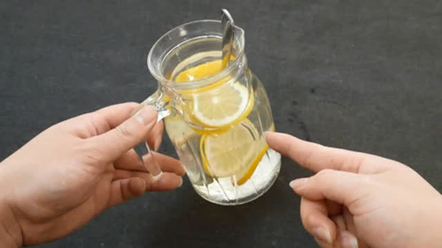 今天才知道,蜂蜜柠檬水的正确泡法