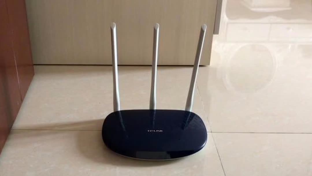 学会路由器这两点摆放常识,wifi信号瞬间提升2倍,学到就是赚到