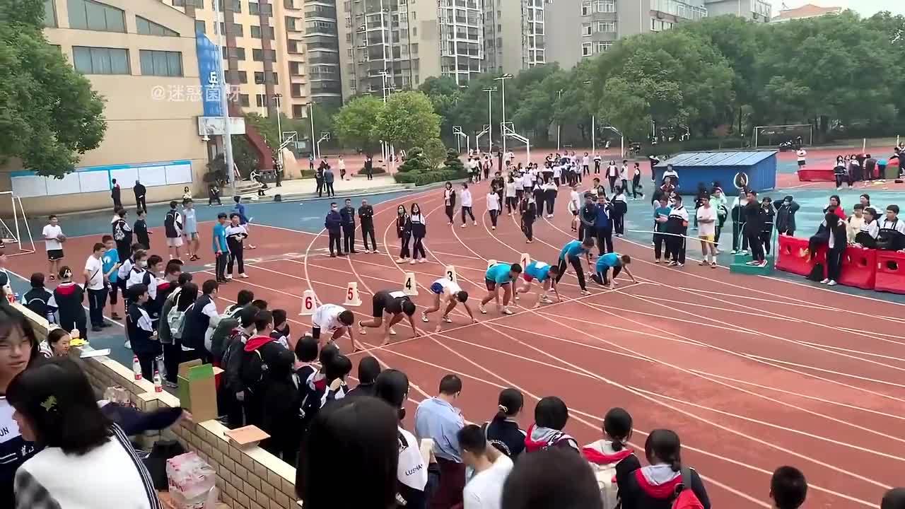 校运会的社死瞬间!搞笑校园社死现场运动会搞笑学校运动会