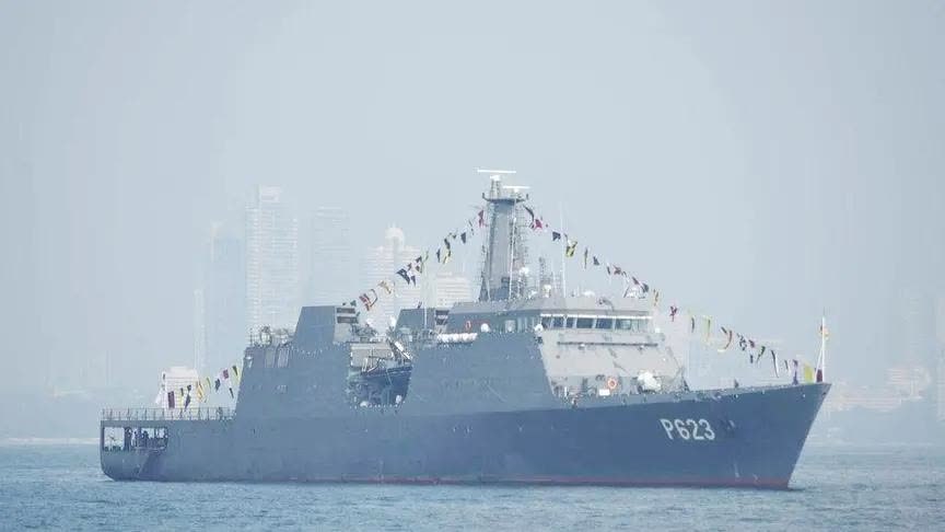 中国又一艘军舰入列外国海军,服役24年,这些重要设备都拆了