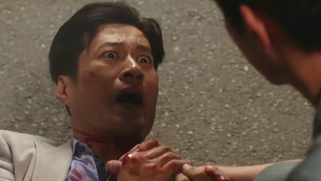 土豪出车祸,谁知王博开车经过,车上全是医生现场施救