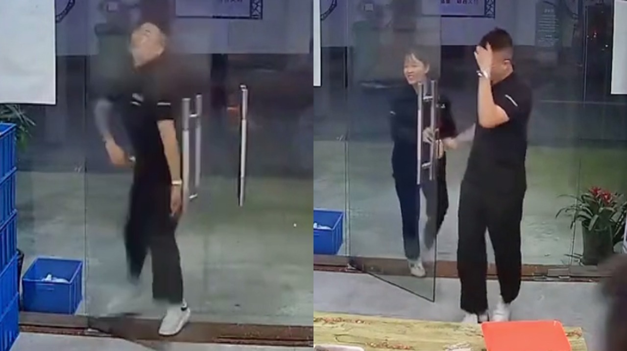 看着都疼!男子去吃饭没注意撞上玻璃门,网友:脑袋瓜嗡嗡的吧