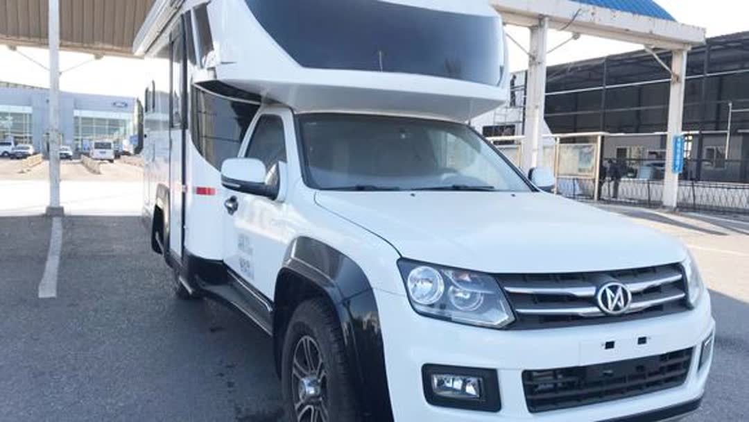 实拍江铃骐铃T7自行式单排皮卡房车,售价仅为20多万,你心动了吗
