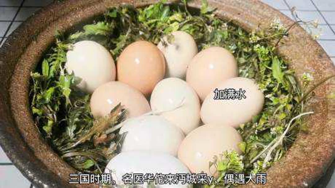 "三月三,荠菜赛灵丹"清明前后,拿荠菜煮鸡蛋吃,好处竟这么多