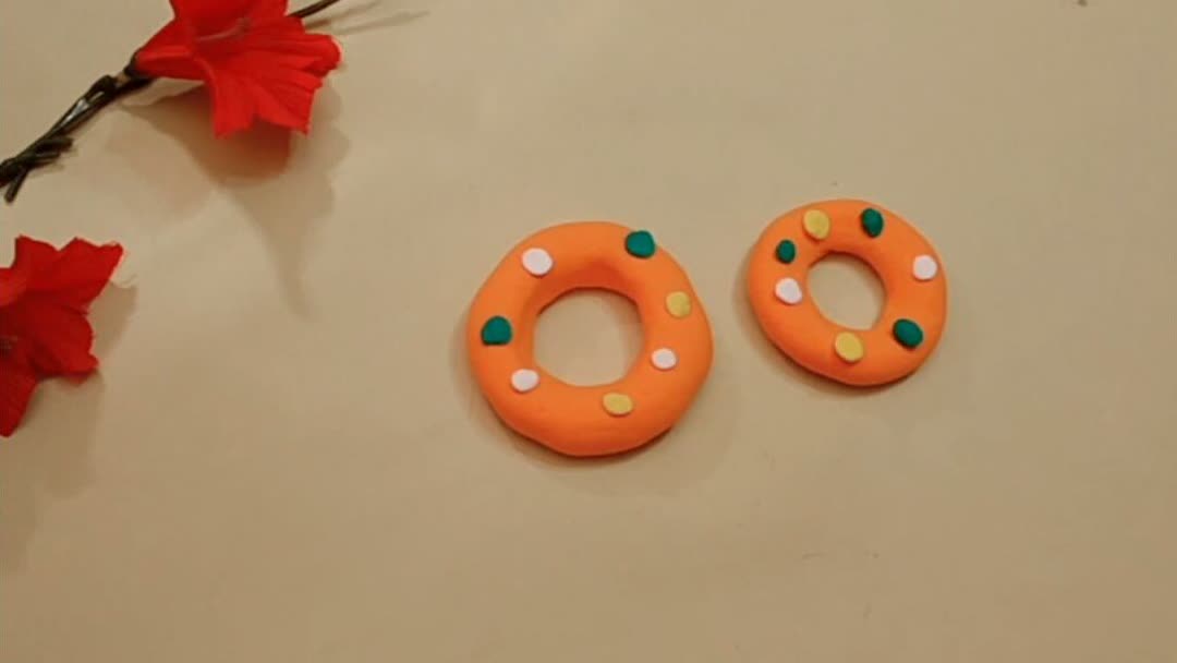 橡皮泥捏的甜甜圈,简单易学