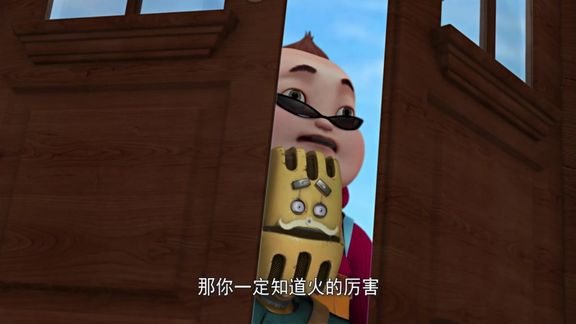 小胖子在门缝偷窥,结果因为太重,把门推开了!