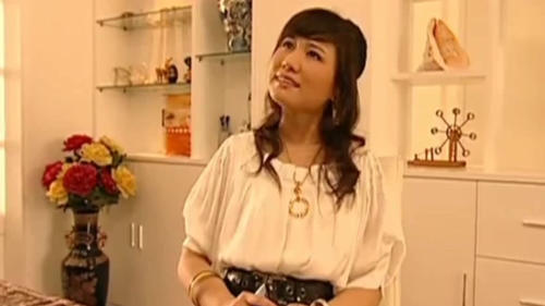 黑心老板为了工程质监,竟把老相好送给主任,真是厉害