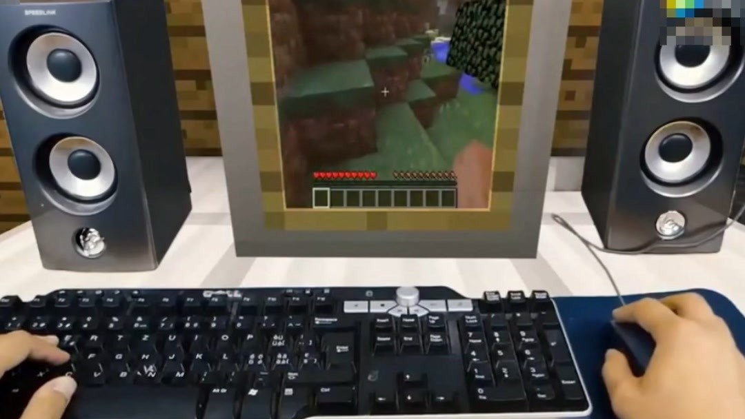 我的世界真人版:当我进入我的世界里面玩电脑