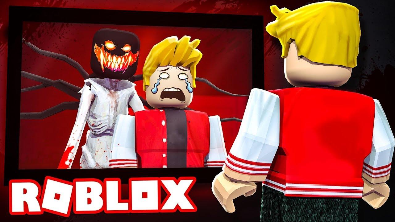 小飞象解说 Roblox露营故事模拟器2 野外生存被凶手困在小木屋里?